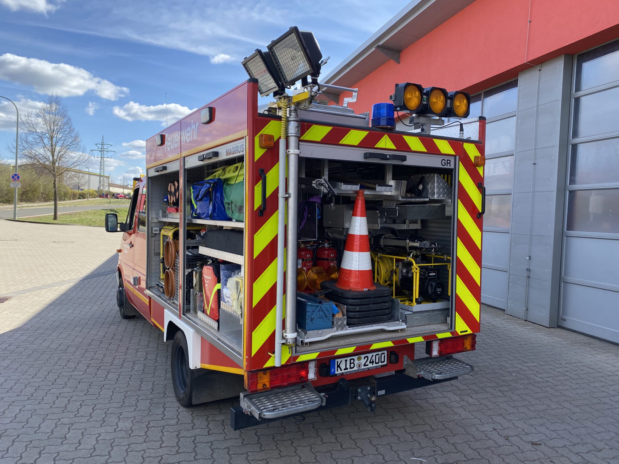 Vorausrüstwagen (VRW) – Freiwillige Feuerwehr VG Göllheim